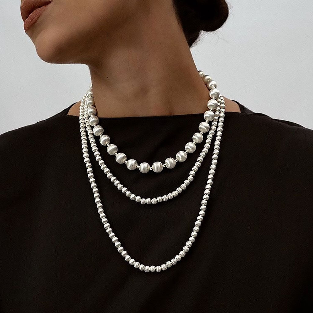 Quiet Luxury Brushed Satin Ball Silver Lariat Necklace – BioBeautify